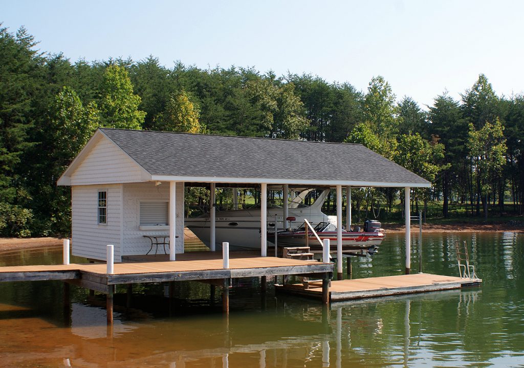 KB Electronics case study: Custom ac drive for new boat lift