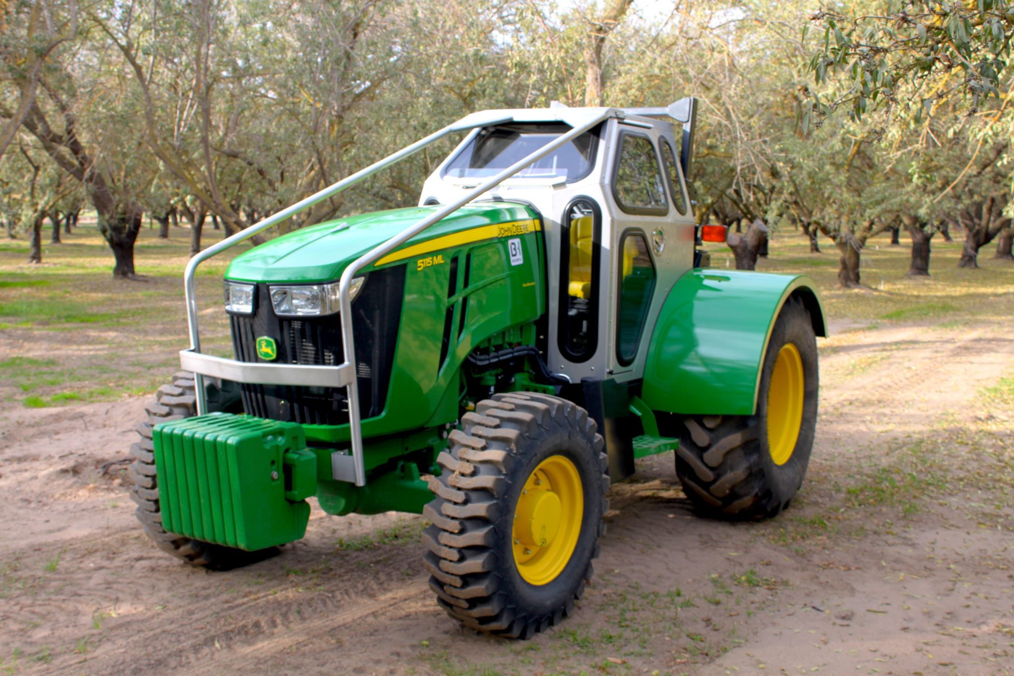 ACE Controls dampers improve doors on high-end tractor cabs